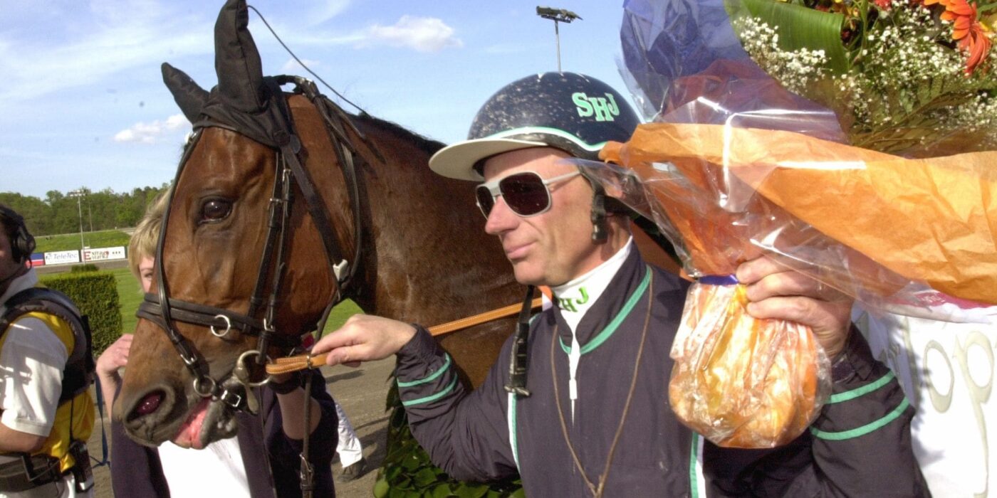Stig H hyllas med egen restaurang - Elitloppet